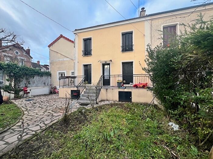 Maison à vendre - Bondy - 3 pièces - 3 chambres