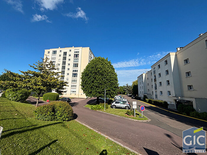 Caen, Saint-Ouen : Appartement 4 pièces à louer