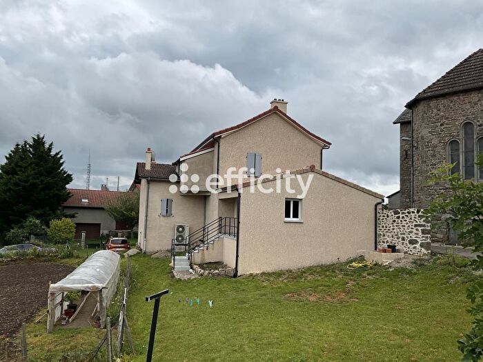 Maison à vendre - Saint-Jeure-dAndaure - 8 pièces - 5 chambres