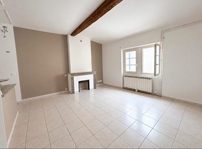 Appartement 2 pièces à vendre à Nîmes, Ecusson, Arènes
