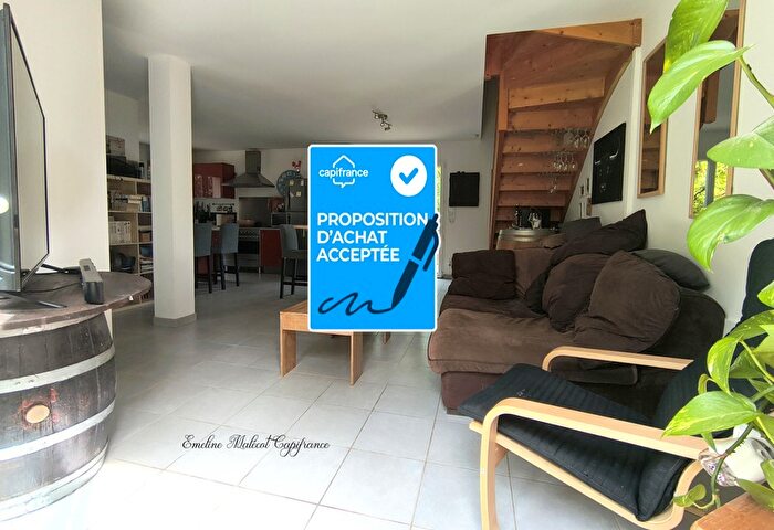 Maison à vendre - Pessac, CCLAPS, La Châtaigneraie - 4 pièces - 3 chambres