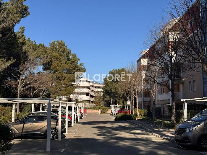 Appartement à louer - Sormiou, Marseille ème arrondissement - 2 pièces - 1 chambre