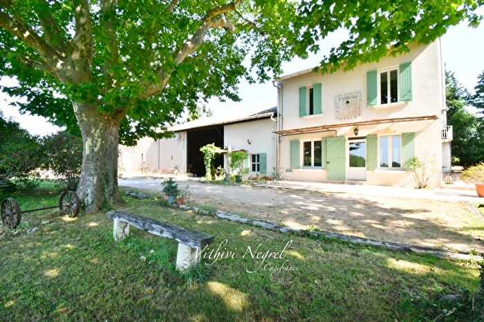 Mouriès - Maison 8 pièces à vendre