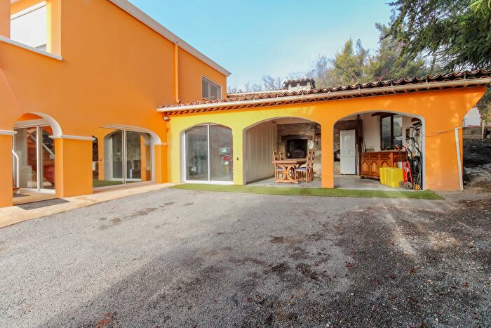 Maison à vendre - Villars-sur-Var - 5 pièces - 4 chambres