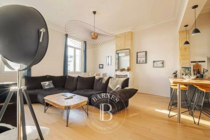 Centre ville, Bordeaux : Appartement 3 pièces à louer