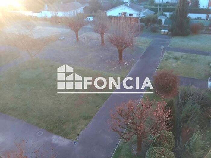 Appartement à louer - Pradeau-Gare-Rue GLassale, Tarbes - 5 pièces - 4 chambres