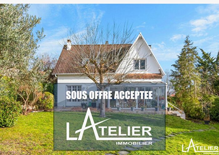 Maison à vendre - Mareil-Marly - 6 pièces - 4 chambres