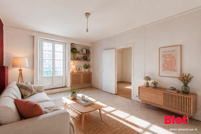 Nantes, Saint-Clément, Jardin des plantes, Caserne Lamoricière - Appartement 3 pièces à vendre