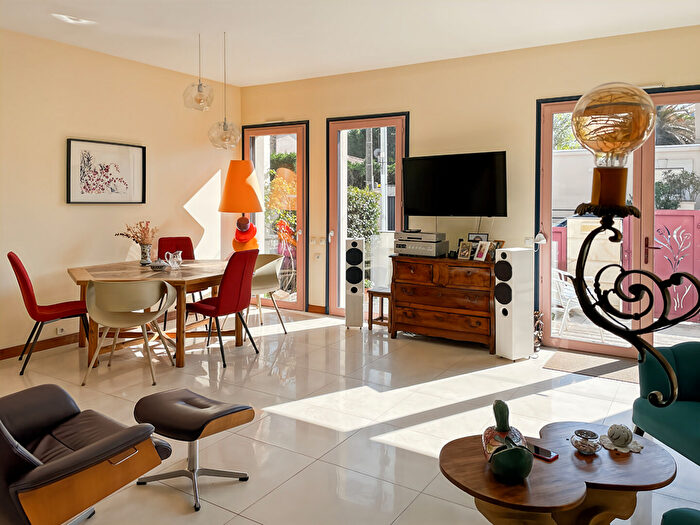 Maison à vendre - Mérignac, Centre-ville - 4 pièces - 3 chambres