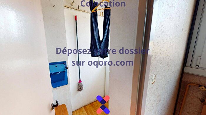 Appartement à louer - Abbaye, Grenoble - 4 pièces - 3 chambres