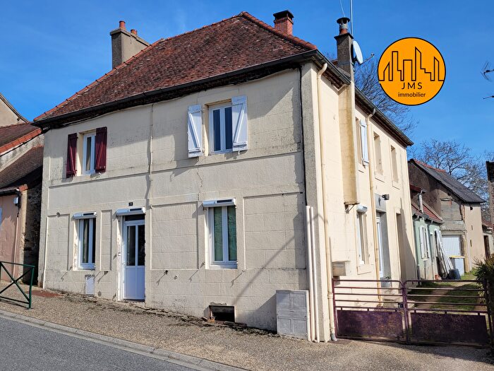 Maison à vendre - Le Montet - 5 pièces - 3 chambres