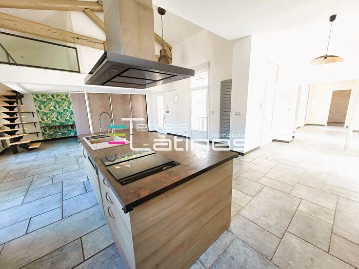 Appartement à vendre - Nîmes, Placette - 6 pièces - 4 chambres