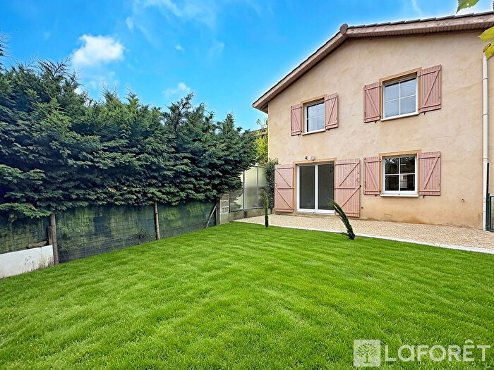 Maison 5 pièces à vendre - LIsle-dAbeau