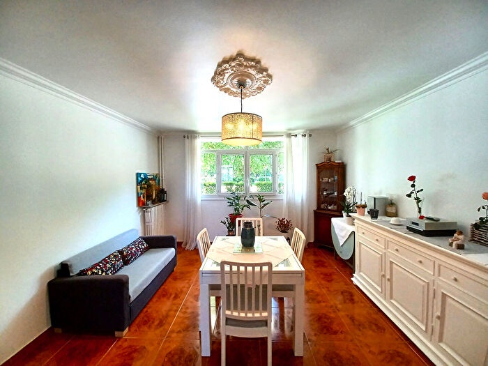 Appartement 5 pièces à vendre - Ivry-sur-Seine, Monmousseau, Verollot