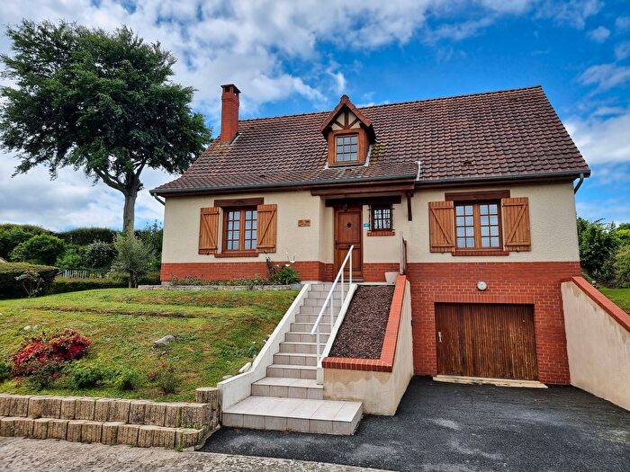 Maison à vendre - Eu - 7 pièces - 5 chambres