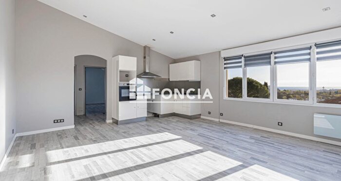 Appartement à vendre - Port-de-Bouc, La Mérindole, Le Pont du Roi - 3 pièces - 2 chambres