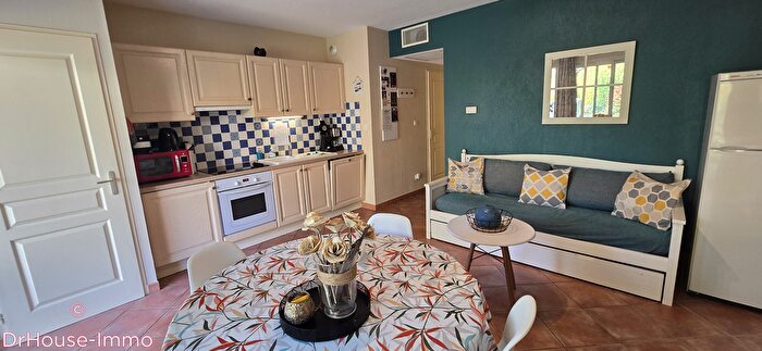 Gréoux-les-Bains : Appartement 2 pièces à vendre