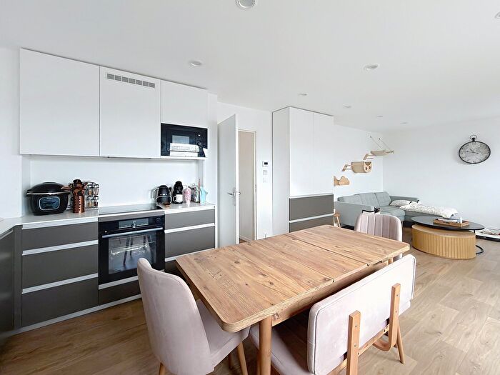 Appartement à vendre - Reims, Sainte-Anne, Maison Blanche, Wilson - 4 pièces - 3 chambres