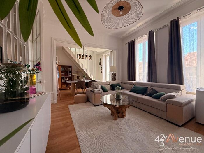 Firminy, Centre-ville : Appartement 6 pièces à vendre
