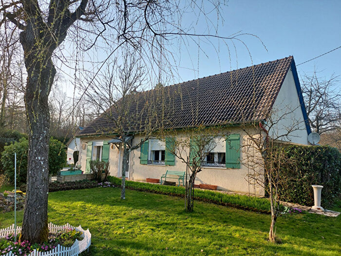 Maison à vendre - Ferrières-Saint-Hilaire - 5 pièces - 3 chambres