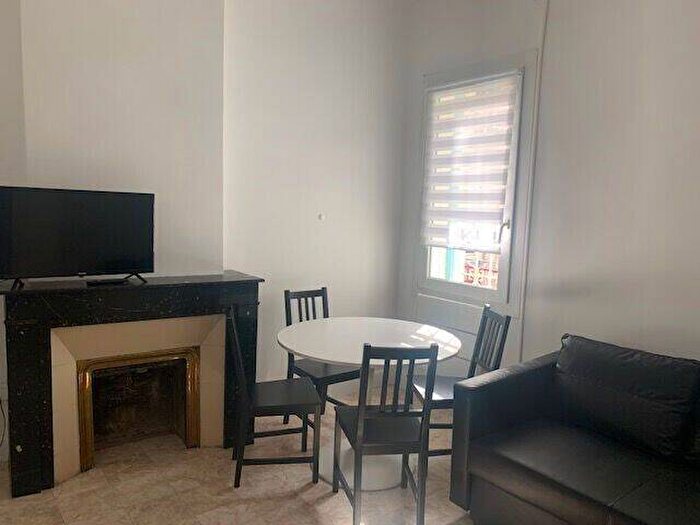 Gambetta, Nîmes : Appartement 2 pièces à louer