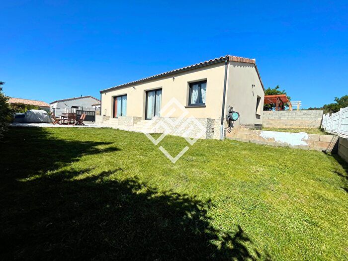 Maison à vendre - Bize-Minervois - 4 pièces - 3 chambres