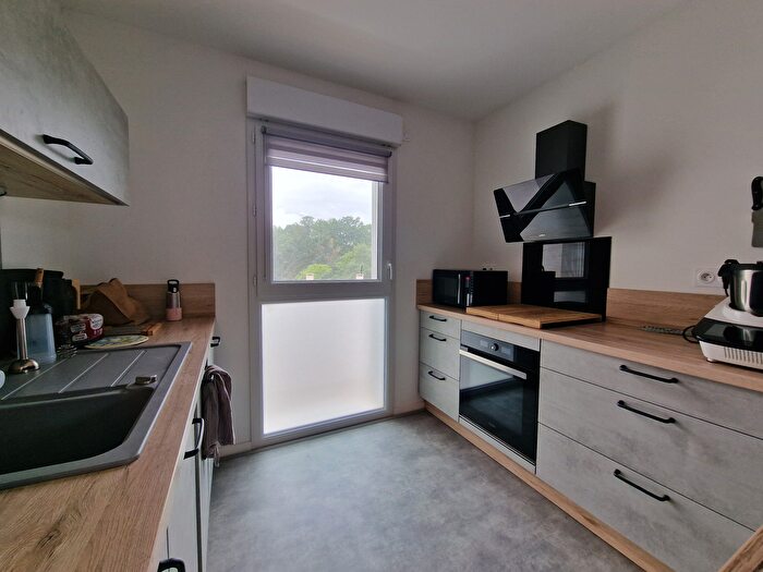 Bouguenais, Le Bourg : Appartement 3 pièces à vendre
