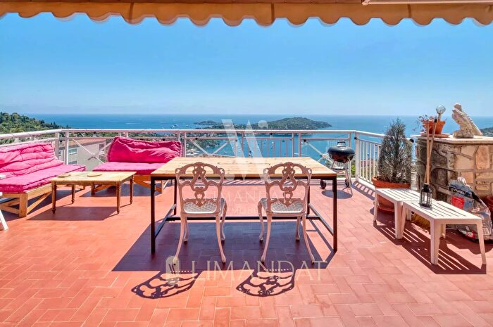 Appartement à vendre - Villefranche-sur-Mer - 4 pièces - 3 chambres