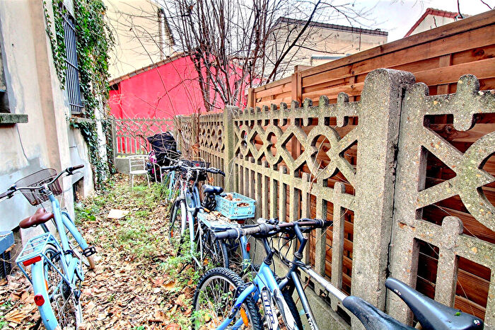 Appartement à vendre - Bagnolet, Les Coutures - 2 pièces - 1 chambre