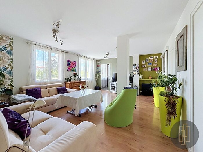 Villefranche-sur-Saône, Béligny, Lamartine : Appartement 4 pièces à vendre
