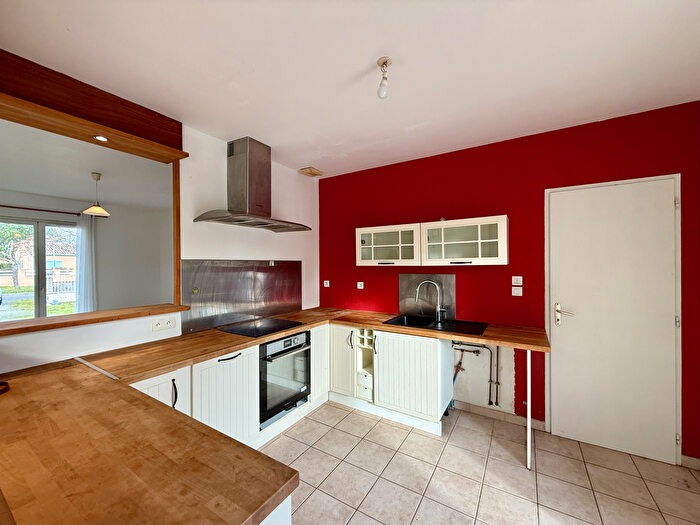 Maison à vendre - Bérat - 5 pièces - 4 chambres