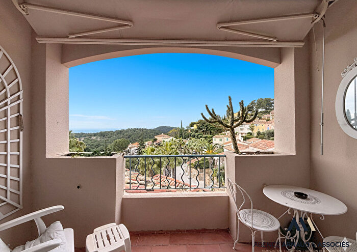 Appartement à vendre - Saint-Cyr-sur-Mer, Le Péras - 2 pièces - 1 chambre