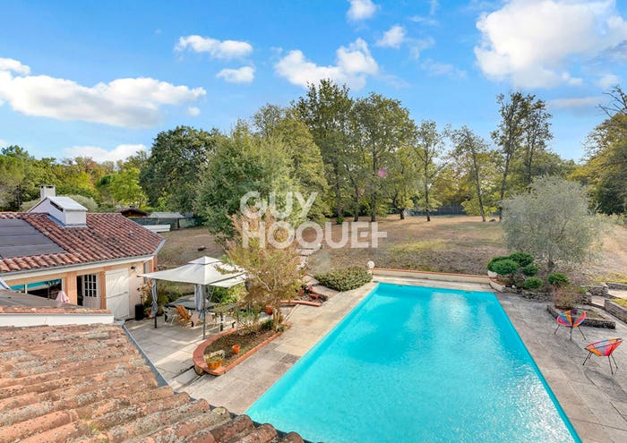 Vacquiers : Maison 9 pièces à vendre