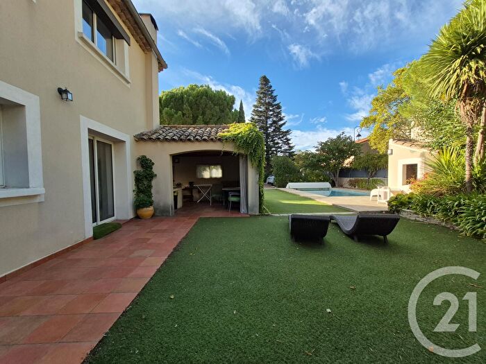 Maison à vendre - Usclas-dHérault - 8 pièces - 6 chambres