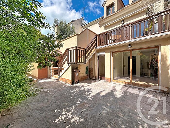 Carrières-sur-Seine, Centre historique : Maison 5 pièces à vendre