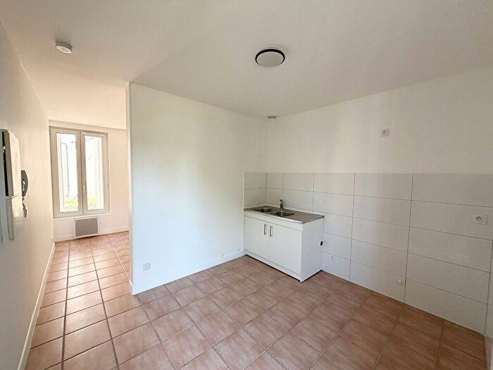 Le Plateau Pyramide, Athis-Mons : Appartement 1 pièce à louer