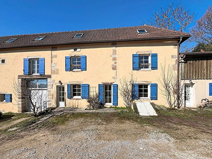 Appartement à louer - Est, Épinal - 5 pièces - 4 chambres