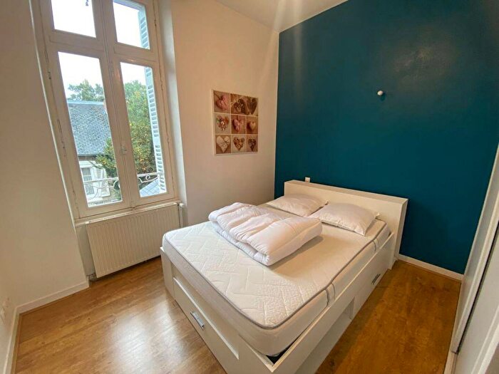 Trois Quartiers-Centre Ville, Poitiers : Appartement 2 pièces à louer