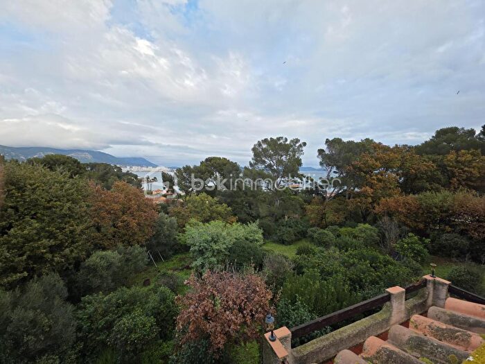 Maison à vendre - La Seyne-sur-Mer, Est - 4 pièces - 3 chambres