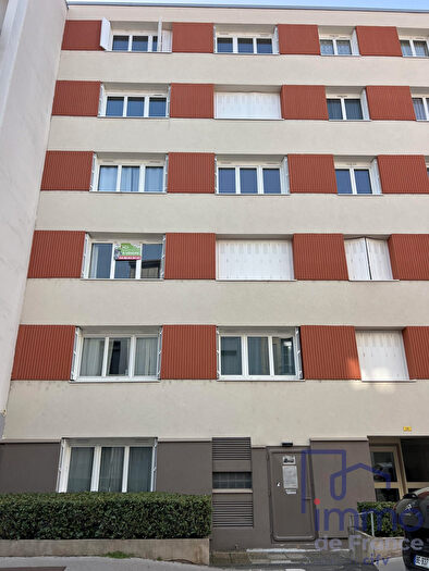 Appartement à vendre - Saint-Étienne, Saint-Roch, Vivaraize, Valbenoite, Centre Deux - 3 pièces - 2 chambres