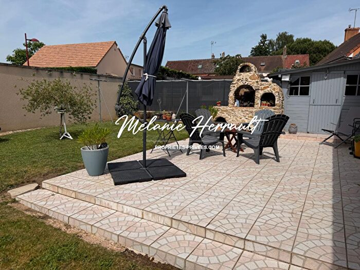 Maison 5 pièces à vendre à Brette-les-Pins