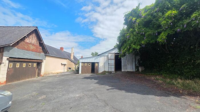 Maison à vendre - Fontaine-Guérin - 4 pièces - 3 chambres
