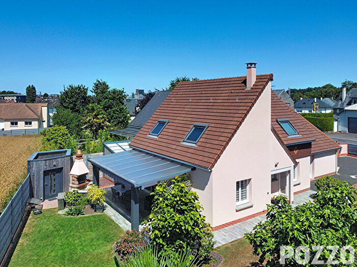 Maison 6 pièces à Saint-Germain-de-Tallevende-la-Lande-Vaumont, à vendre