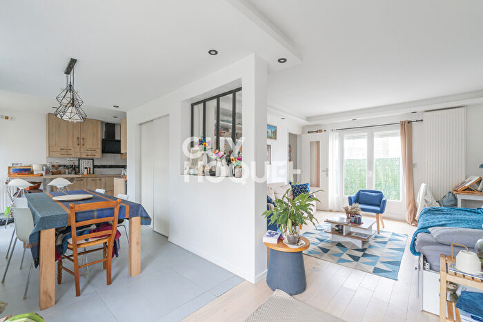 Maison à vendre - Villepreux - 5 pièces - 4 chambres