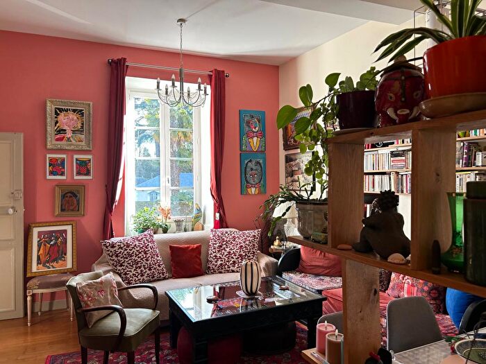 Appartement à vendre - Pau, Centre-ville - 3 pièces - 2 chambres