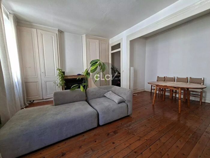 Caluire-et-Cuire, Saint-Clair : Appartement 2 pièces à vendre