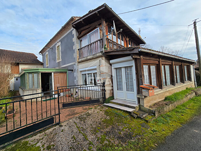 Maison à vendre - Beauronne - 6 pièces - 2 chambres