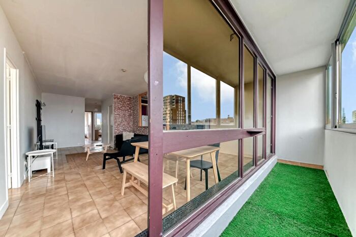 Appartement à vendre - Villeurbanne, Cusset - 5 pièces - 4 chambres