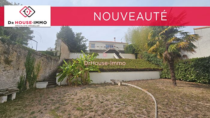 Maison à vendre - Niort, Tour Chabot, Gavacherie - 7 pièces - 3 chambres