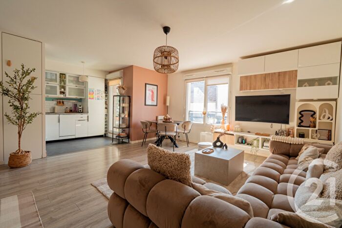 Appartement à vendre - Torcy, Torcy - 3 pièces - 2 chambres